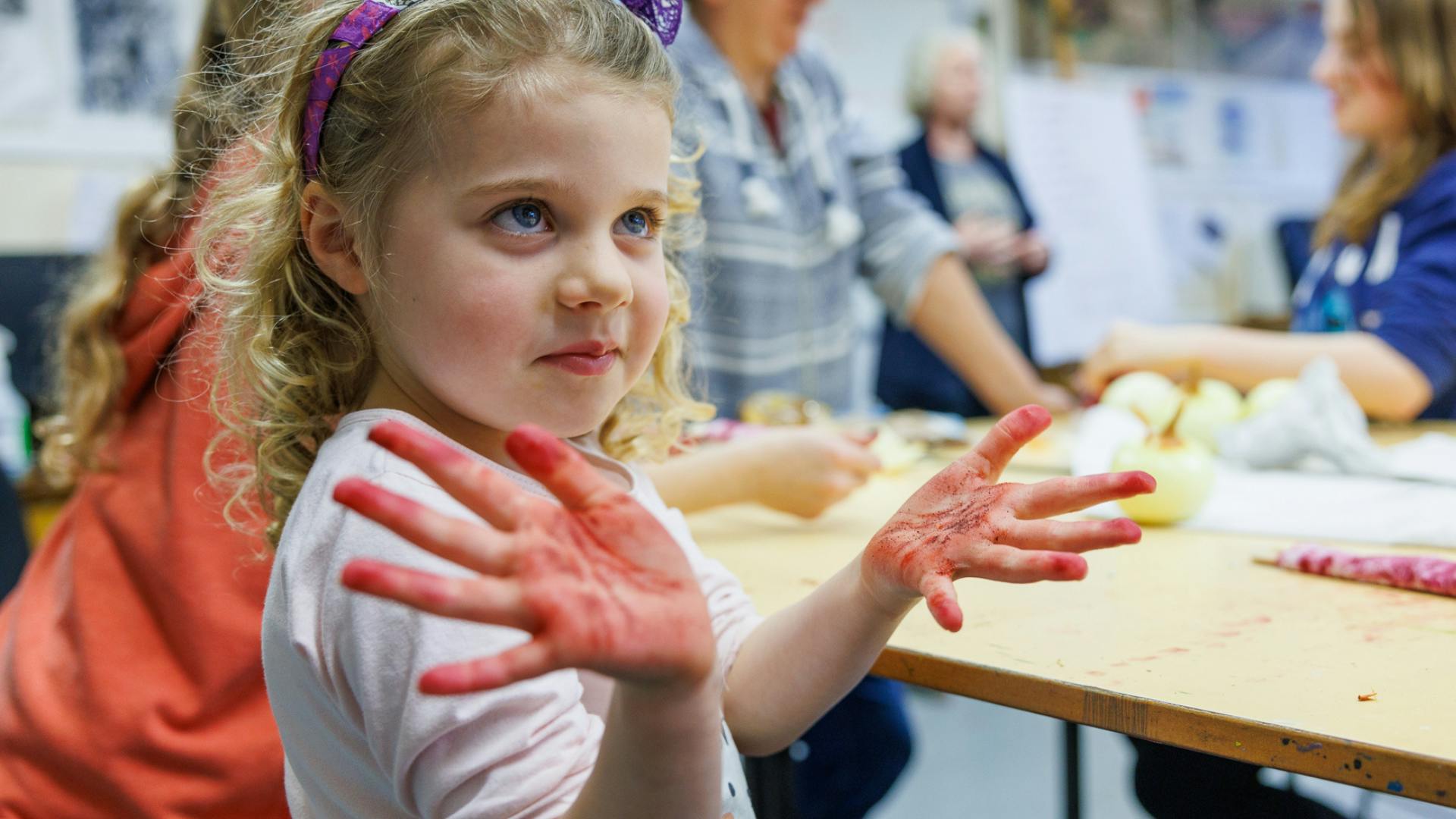 Create a Walking Rainbow! | Norwich Science Festival